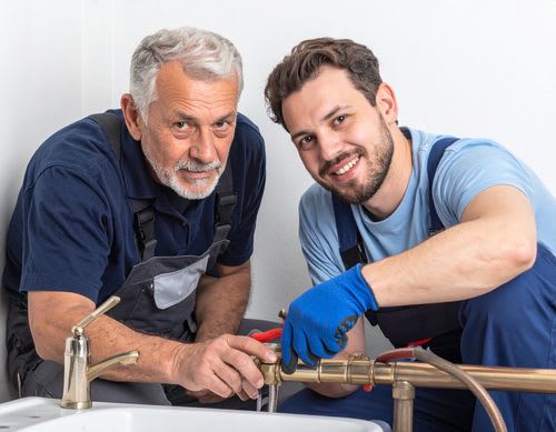 5 Best Plumbing Training Paths for Beginners in 2026